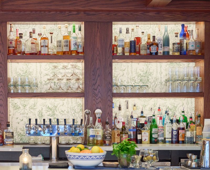 Bar Max Hotel Bar and Lounge | The Goodwin